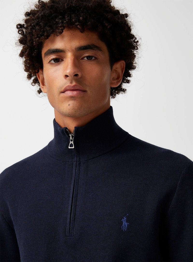 Simons Fall 2022 by Carla Chable de la Héronnière (Simons Canada)