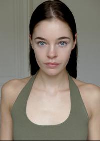 Clemence Loe - Model - detail by client