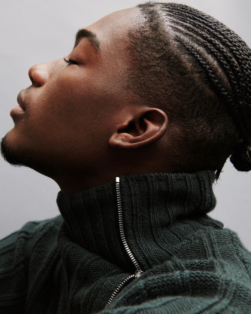 Plays It Cool (The Ones 2 Watch)