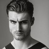 Linus Weber x Topper Komm (Portrait)