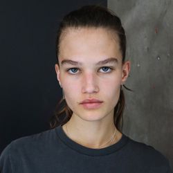 Emmi Freeman - Model Profile - Photos & latest news