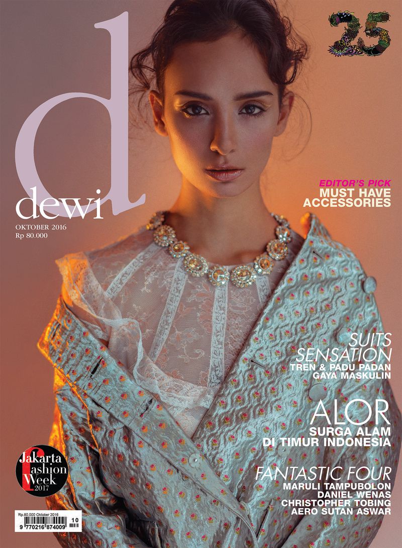 Dewi October 2016 Cover (Various Covers)