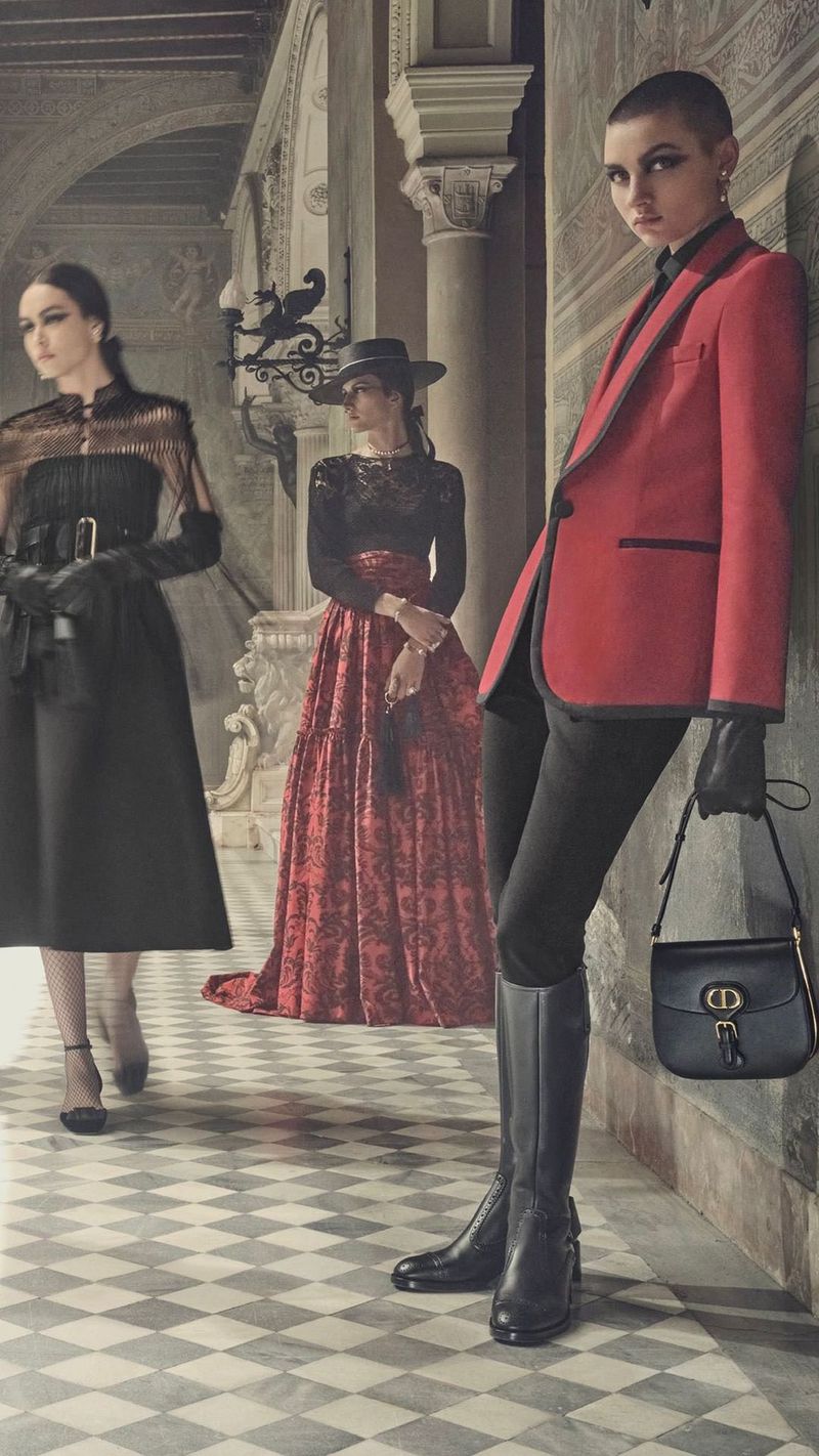 Dior Cruise 2023 Campaign (Dior)