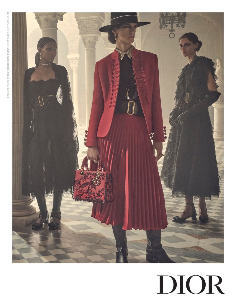 Dior Cruise 2023 Campaign (Dior)