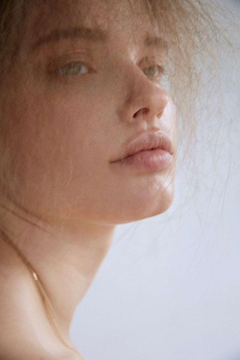 Portrait by Mara Alonso (Portrait)