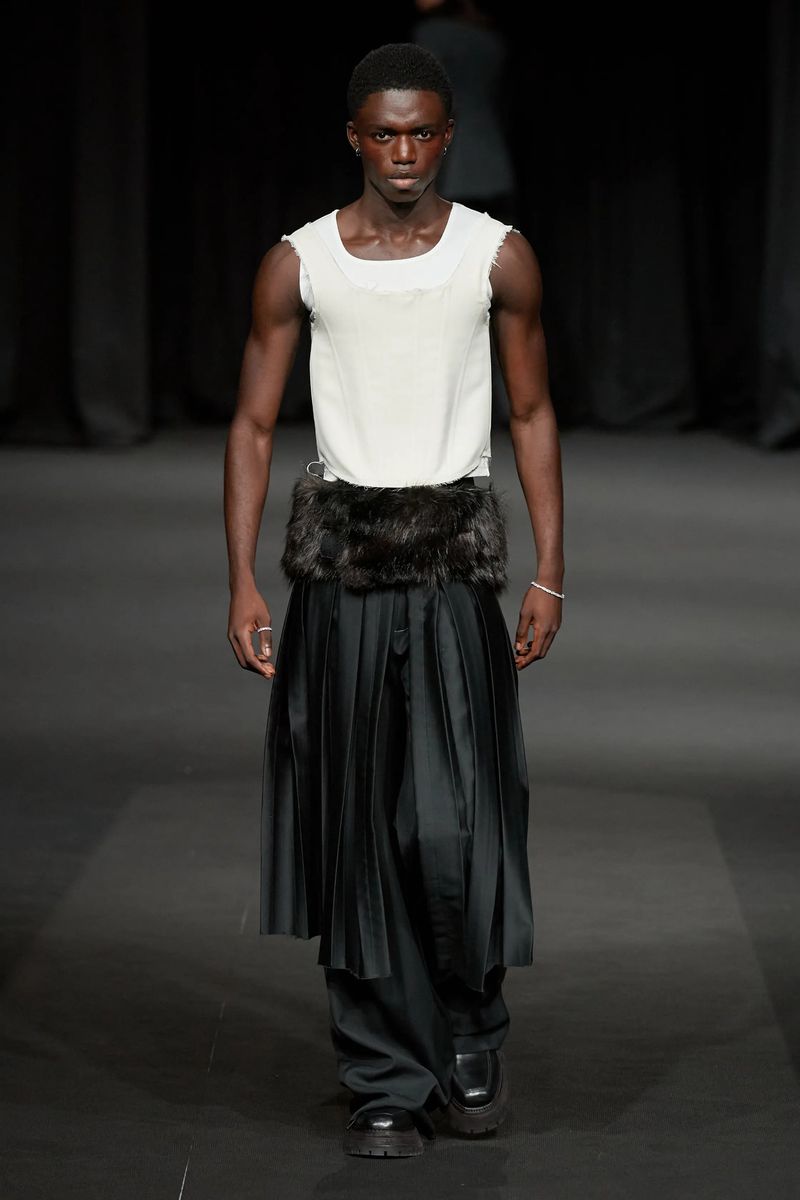 Daniel w. Fletcher S/S 23 Show (Daniel w. Fletcher)