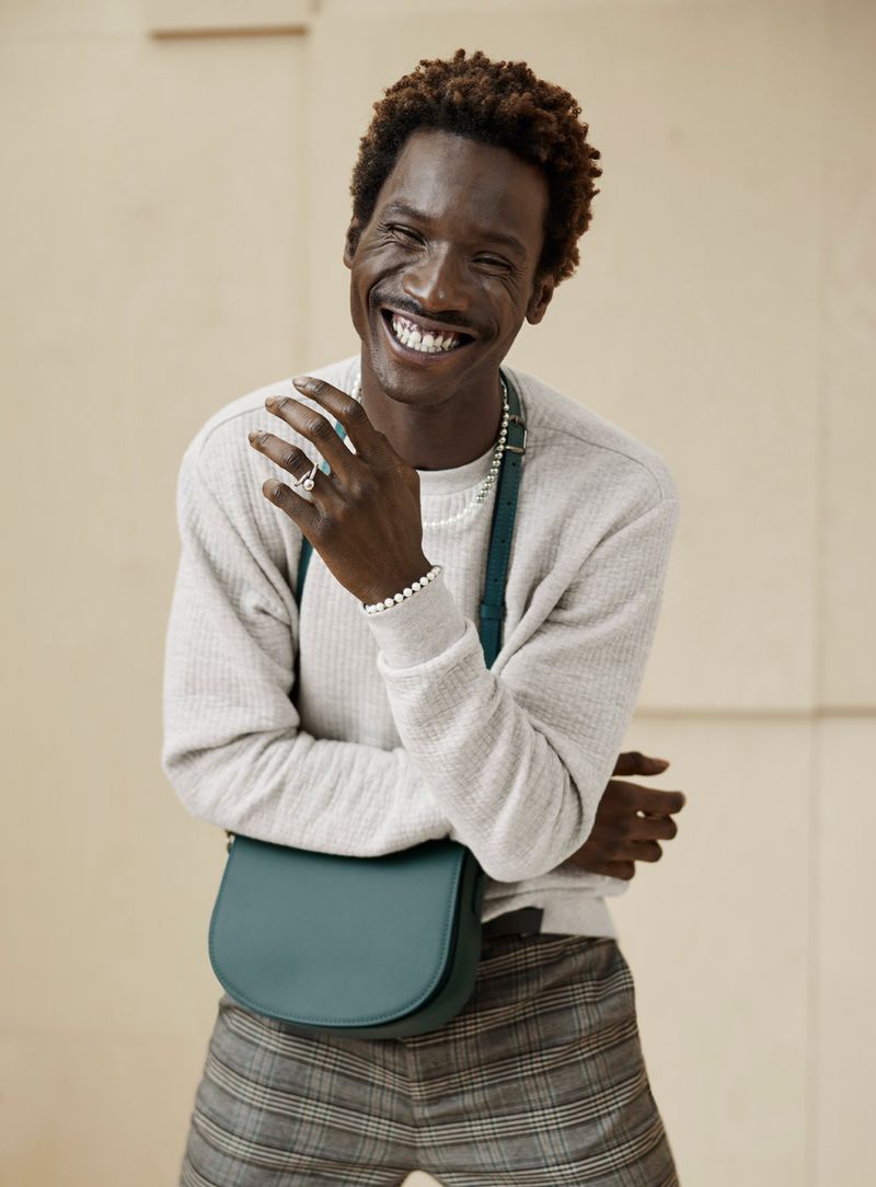 Le 31 Campaign A22 (Simons Canada)