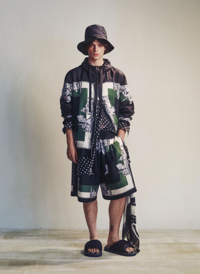 Toron Studio Early SS2023 (Various Lookbooks/Catalogs)