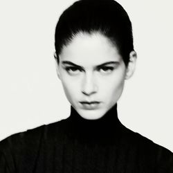 Lilli Zoe - Model Profile - Photos & latest news