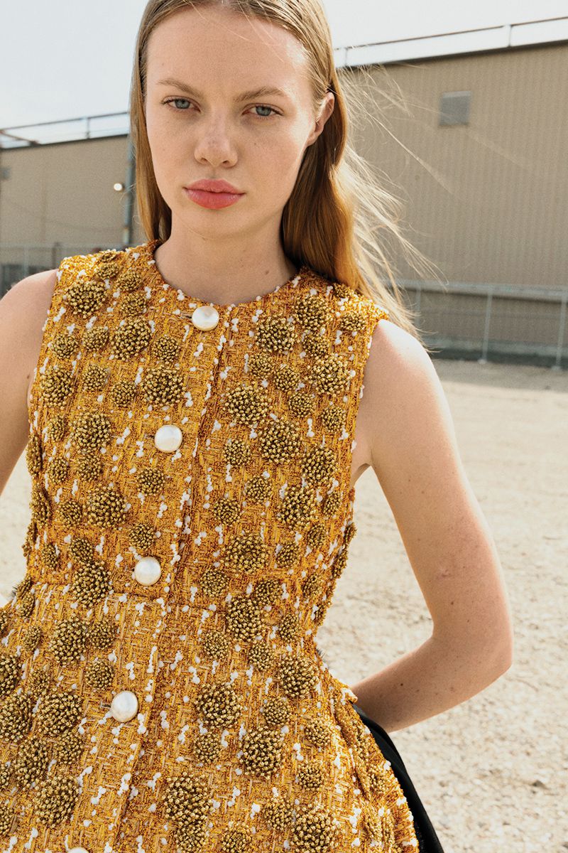 POST EMOTION (Flaunt)