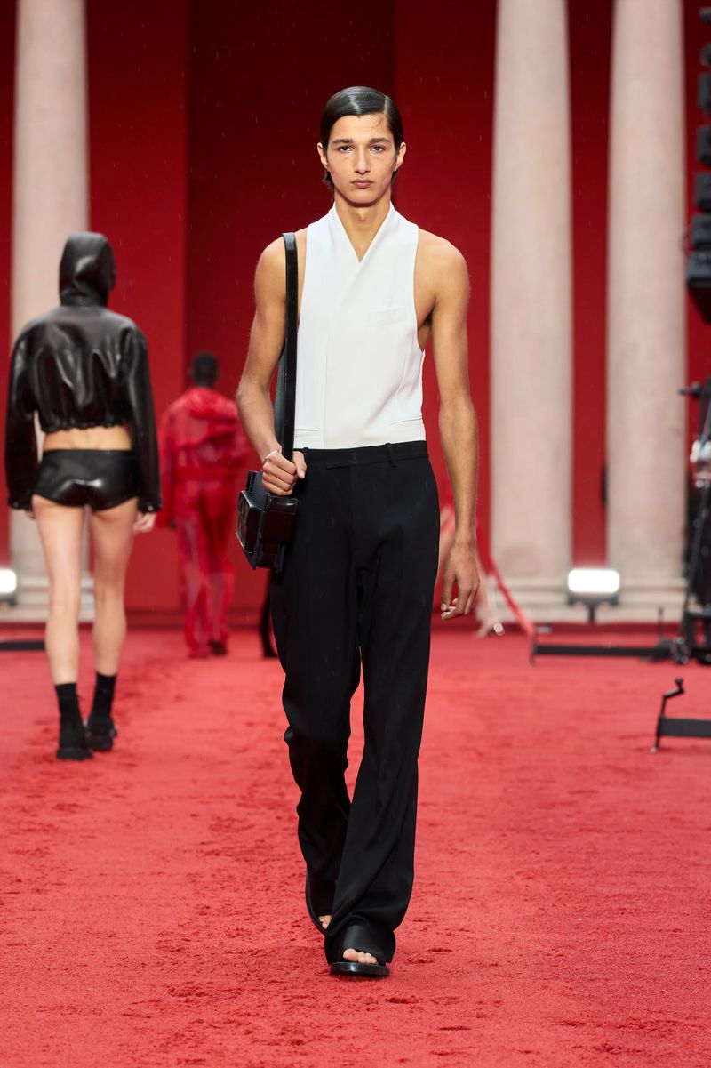 Ferragamo S/S 23 Show (Ferragamo)