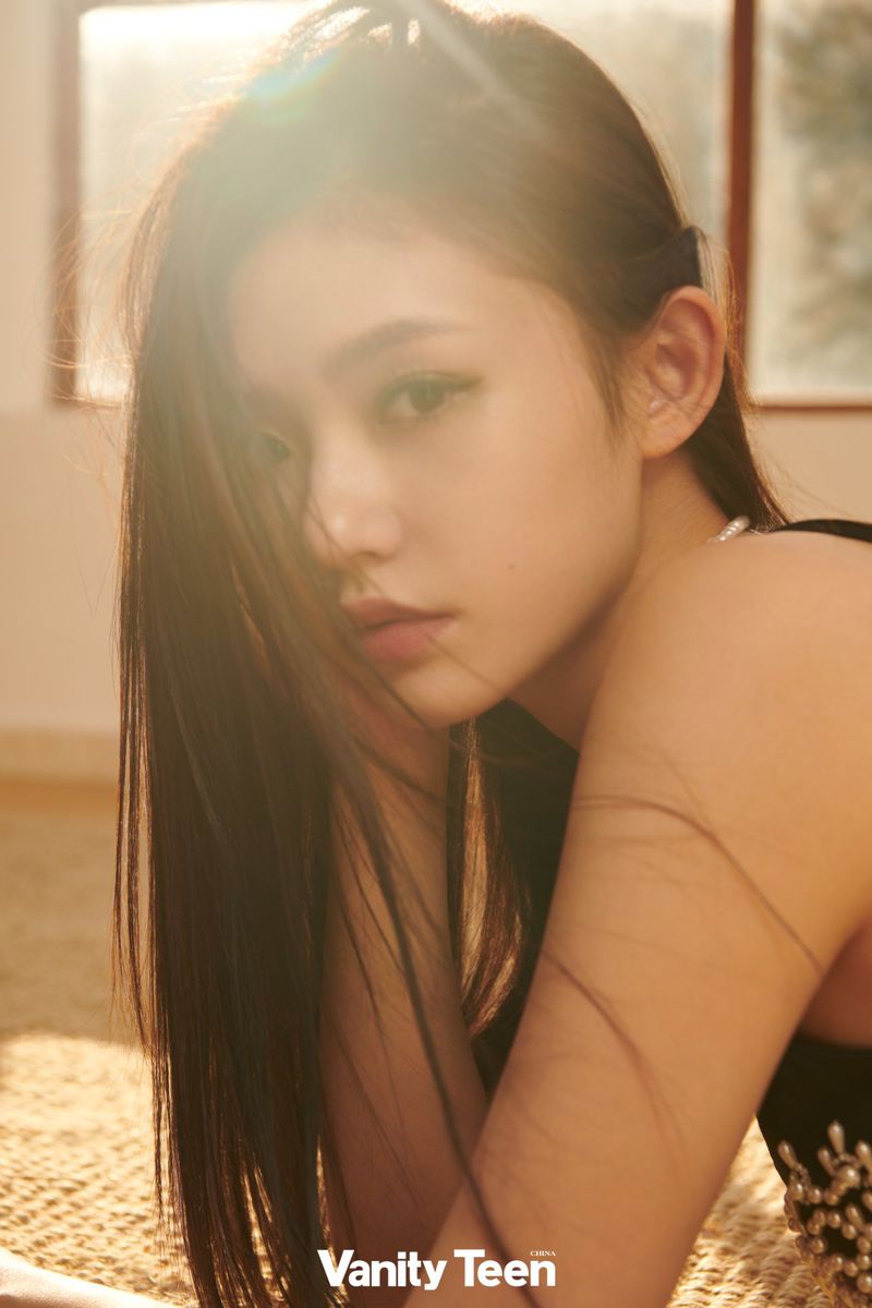 Jelly Lin by Cong Li (Vanity Teen China)