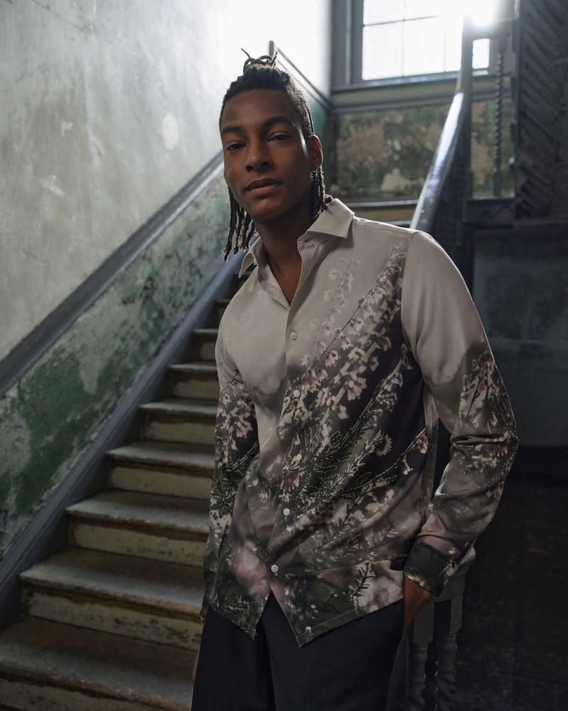 Autumn/Winter 2022 (Ted Baker)