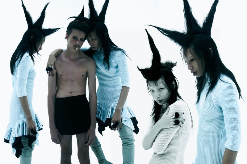 GVNCHY (Numéro Netherlands)