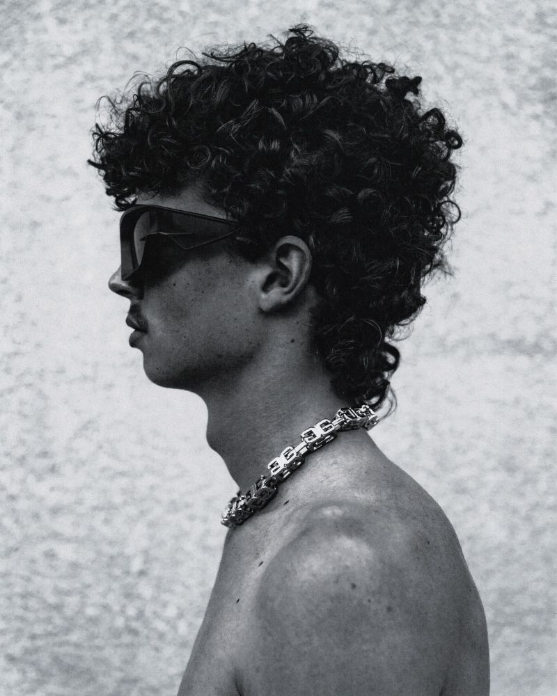 GVNCHY (Numéro Netherlands)