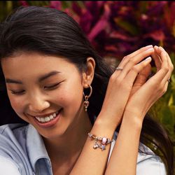 Lisa Ng - Model Profile - Photos & latest news