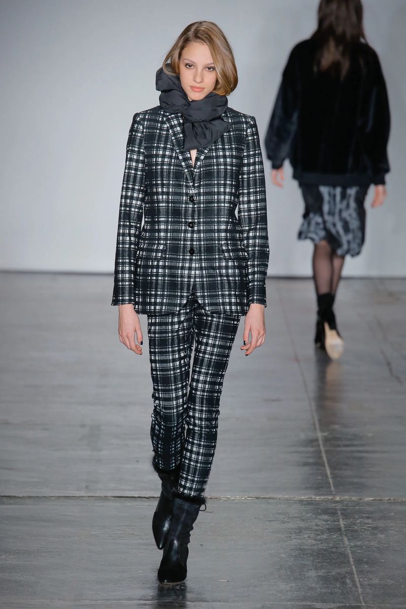 Nicole Miller F/W 18 Show (Nicole Miller)