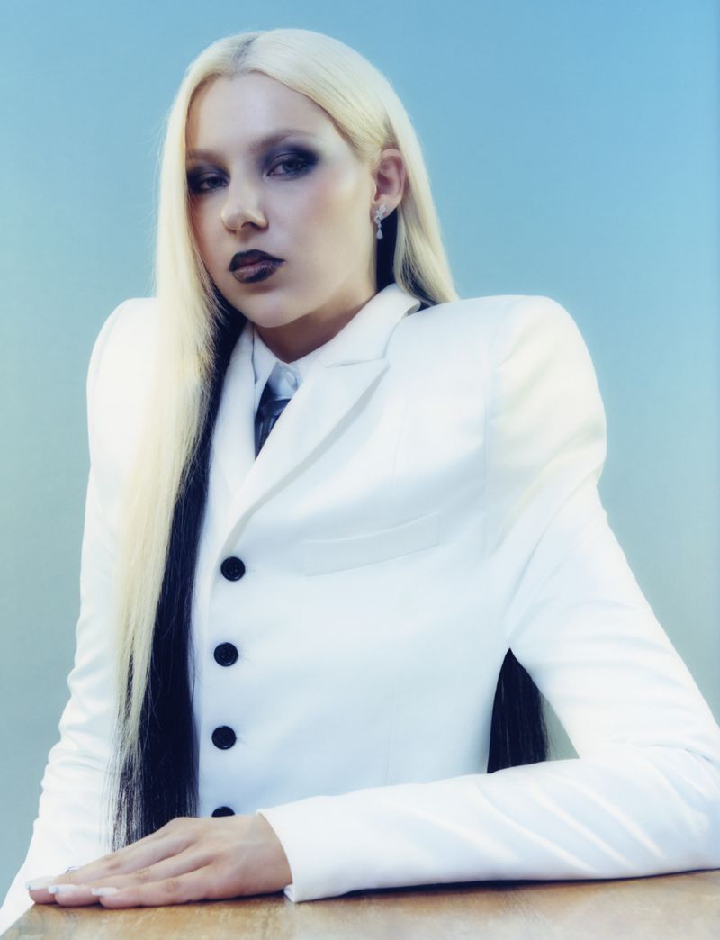 VTTS (Glamcult Magazine)