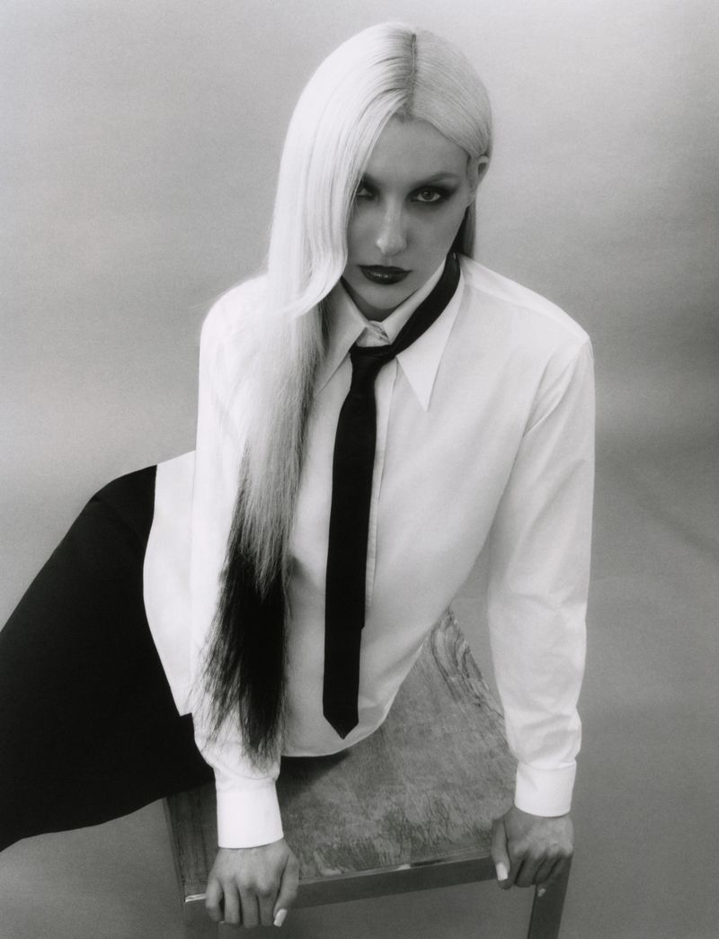 VTTS (Glamcult Magazine)