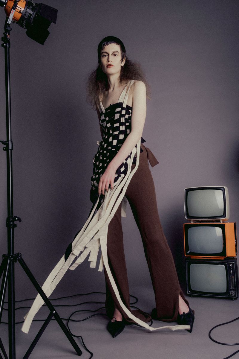 METACINEMA - METAMODA: A VISUAL ESSAY (Glamcult Magazine)