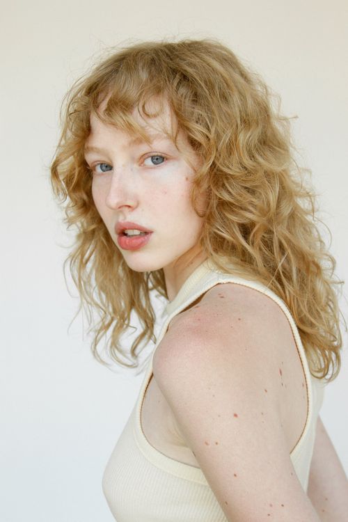 Hailey Beth - Model Profile - Photos & latest news