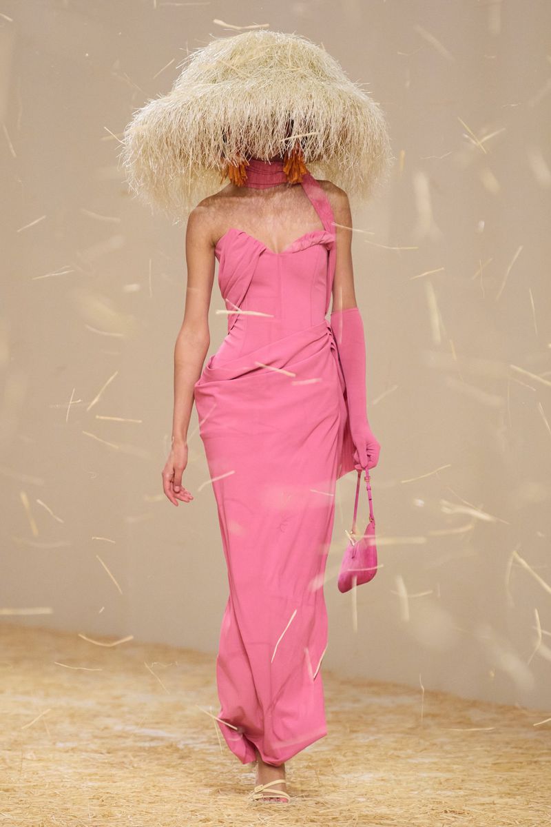 Jacquemus S/S 23 Show (Jacquemus)