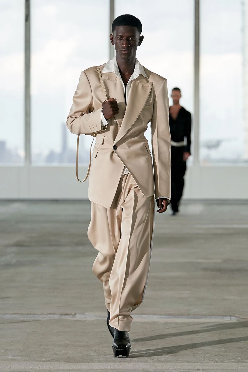 Peter Do S/S 23 Show (Peter Do)
