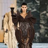 Balmain S/S 23 & Haute Couture Spring 2023 Show (Balmain)