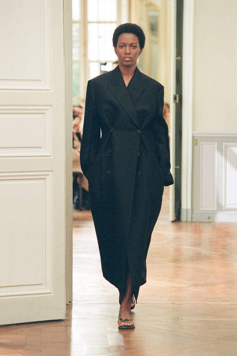 The Row Pre-Fall 2023 Show (The Row)