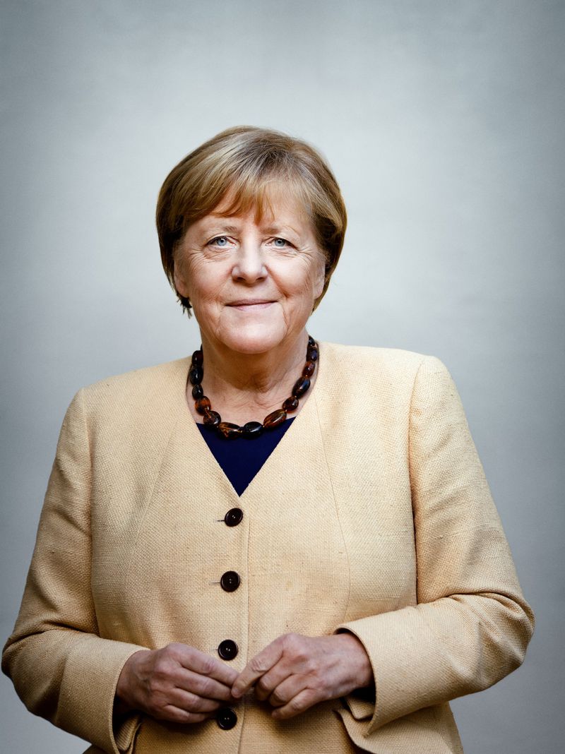 Der Spiege Nov 26, 2022 Cover | Angela Merkel (Various Covers)