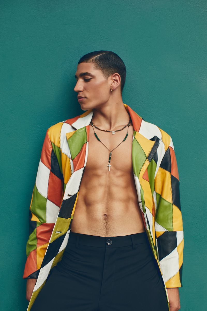 An Afternoon In Kensington (Lewis Magazine)