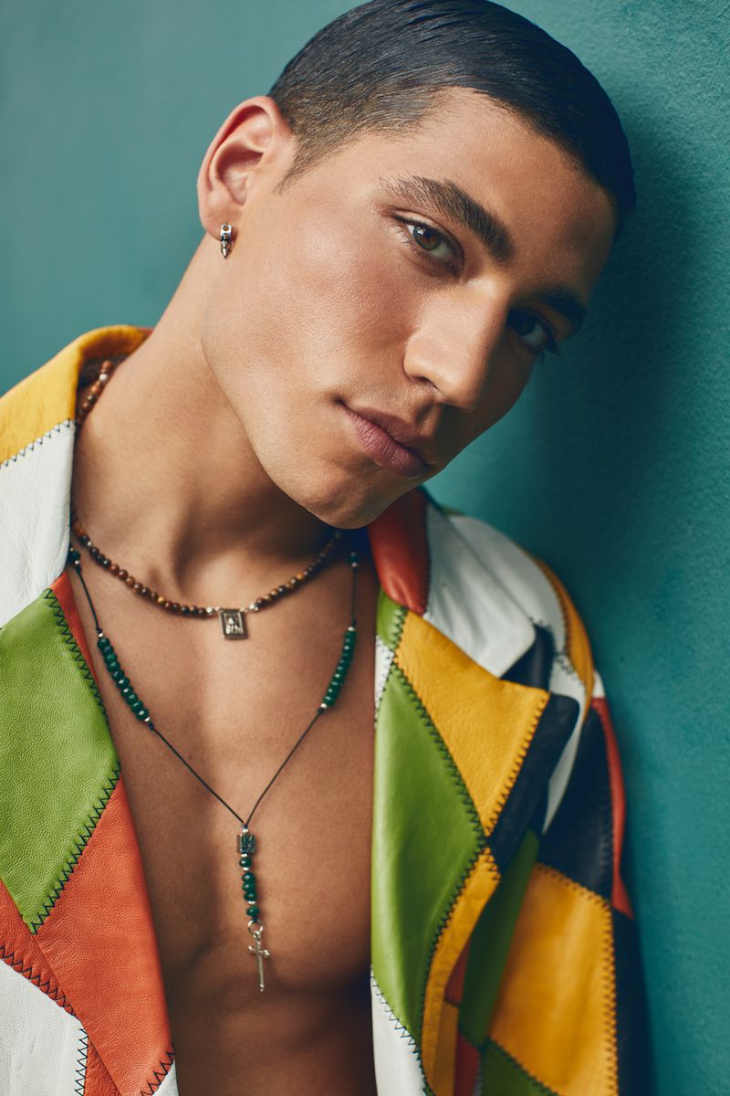 An Afternoon In Kensington (Lewis Magazine)