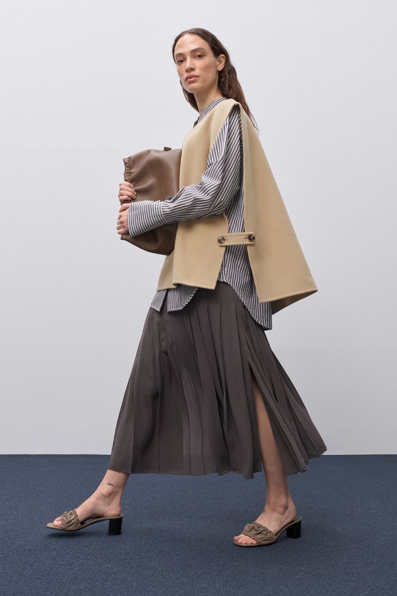 CLOSED Spring 2022 Lookbook Women (Closed)