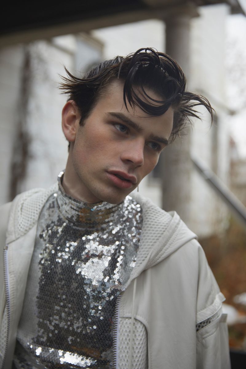 Shining Star Cade Dalton (Visual Tales Magazine)