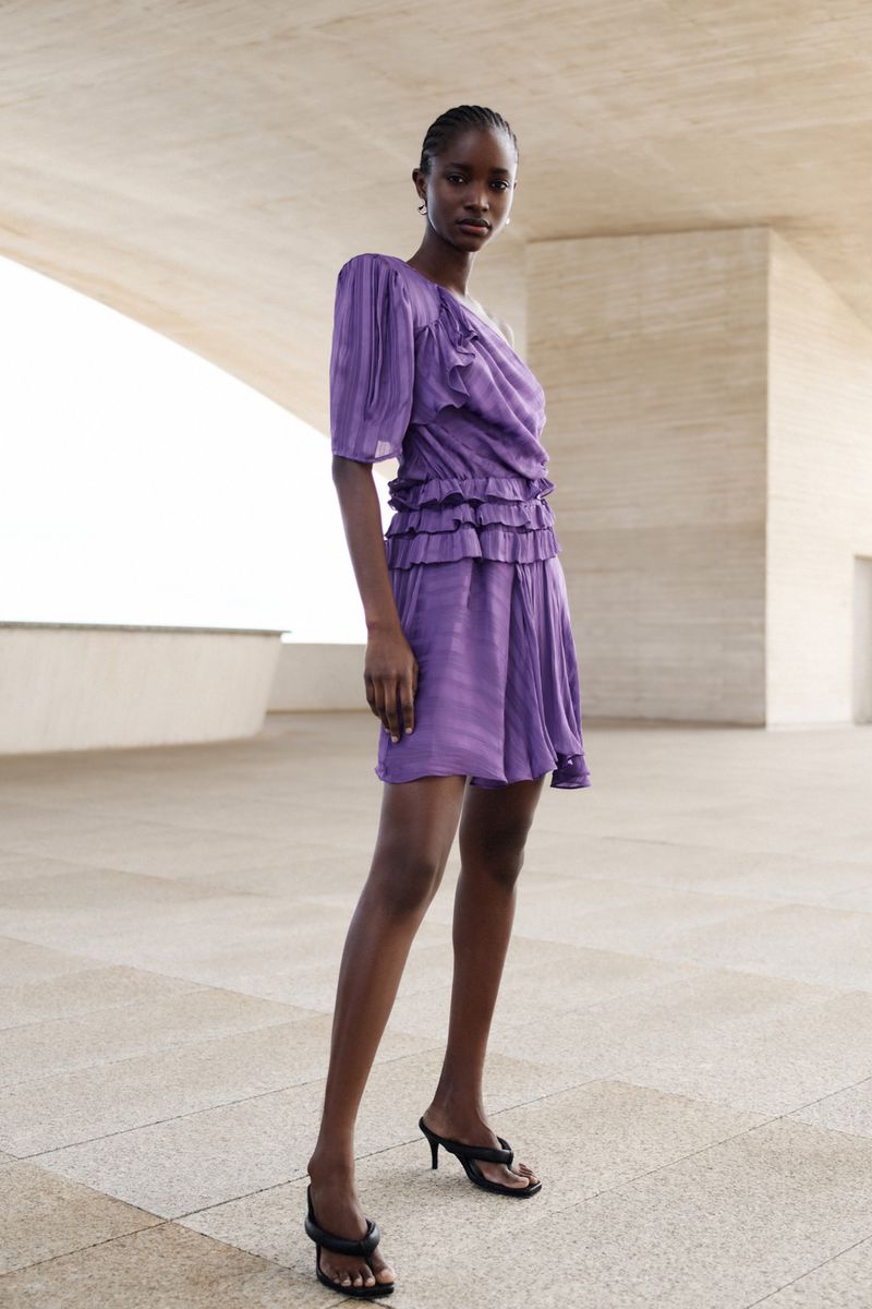 IRO S/S 22 LOOKBOOK (IRO)