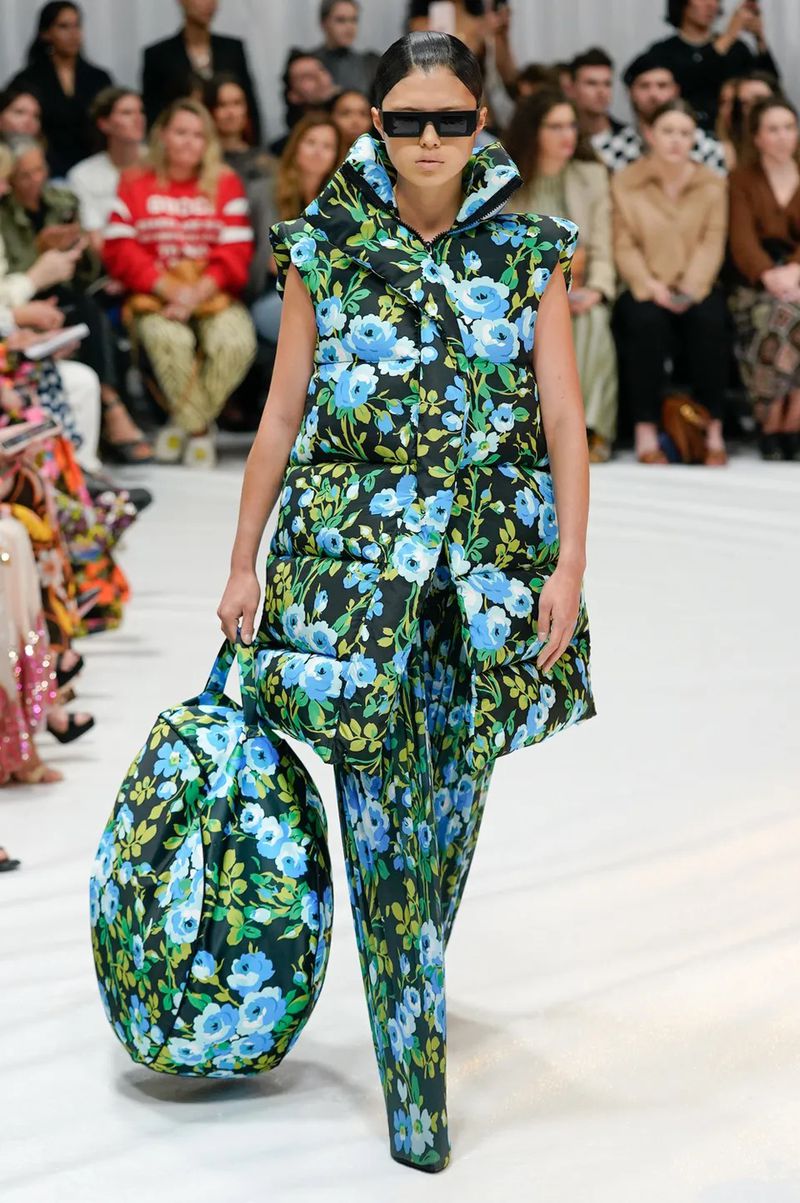 Richard Quinn S/S 22 Show (Richard Quinn)