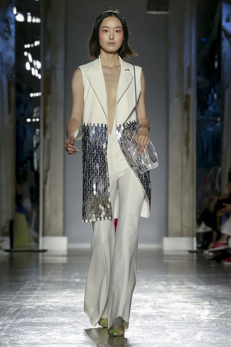 Genny S/S 19 Show (Genny)