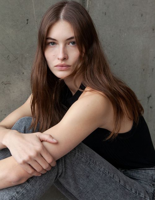 Grace Elizabeth - Model Profile - Photos & latest news