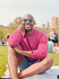 Corey Kelly - Fashion Editor/Stylist Profile - Photos & latest news