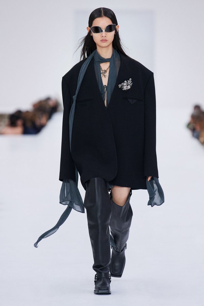 Acne Studios F/W 22 Show (Acne Studios)