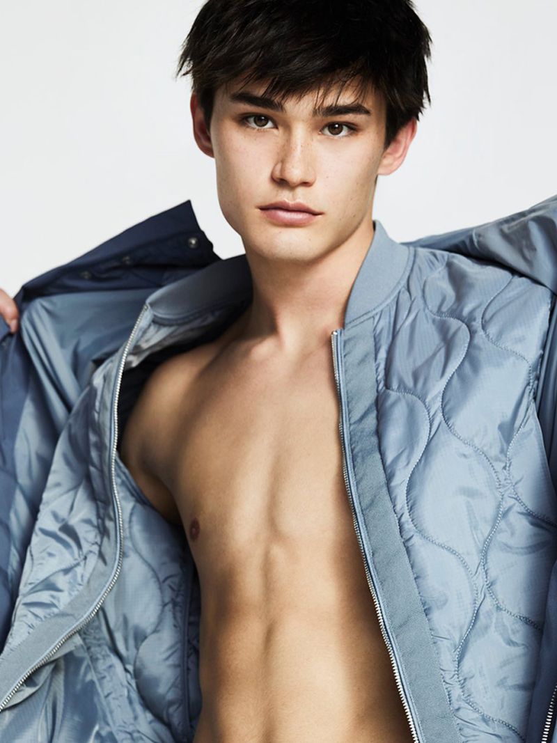 A|X Armani Exchange S/S 2022 (Armani Exchange)