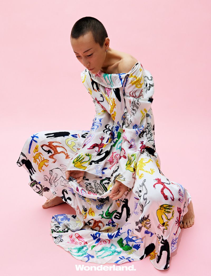 Body Conscious (Wonderland China)