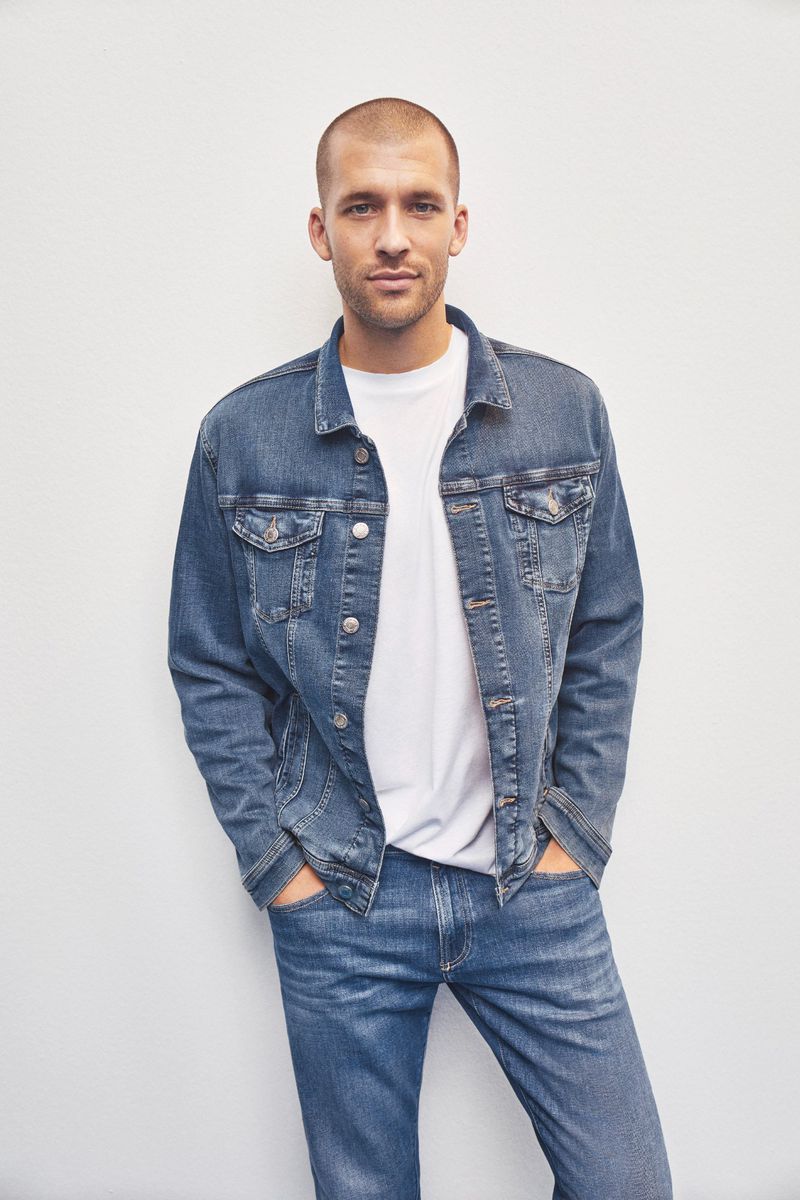 Mavi S/S 22 Campaign (Mavi)