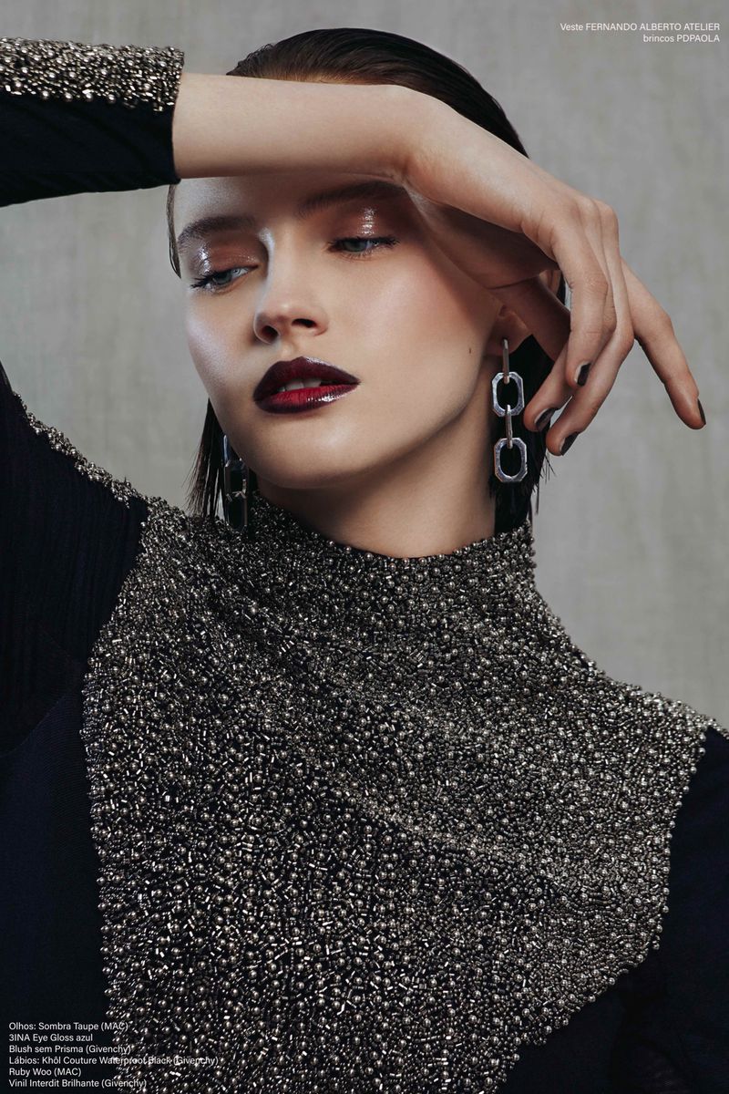 Rebellion (L'Officiel Brasil)