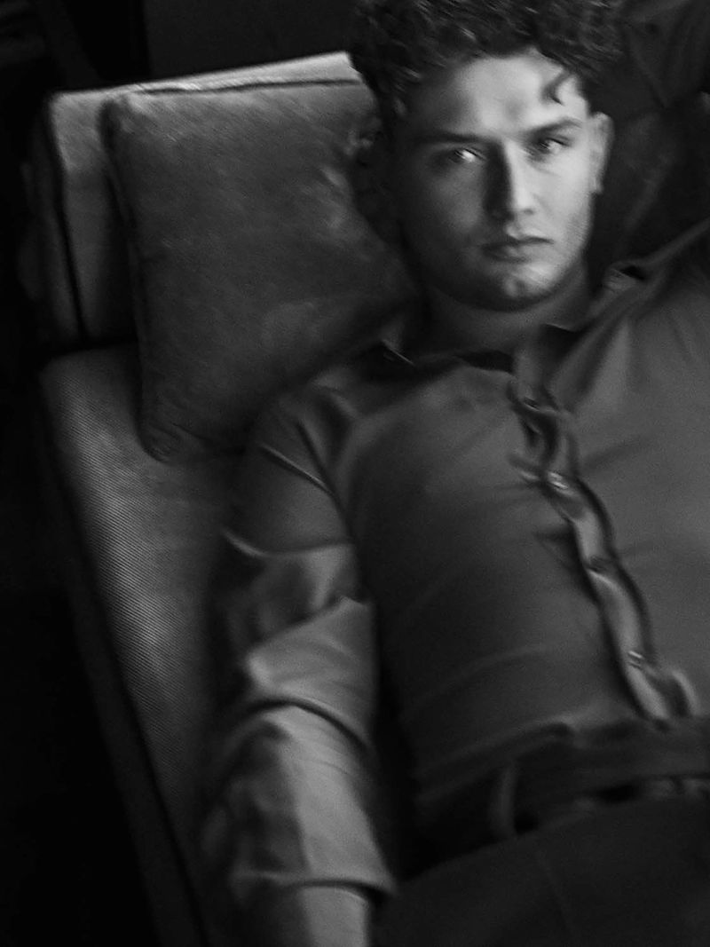 New Wave - Raff Law (Behind the Blinds)