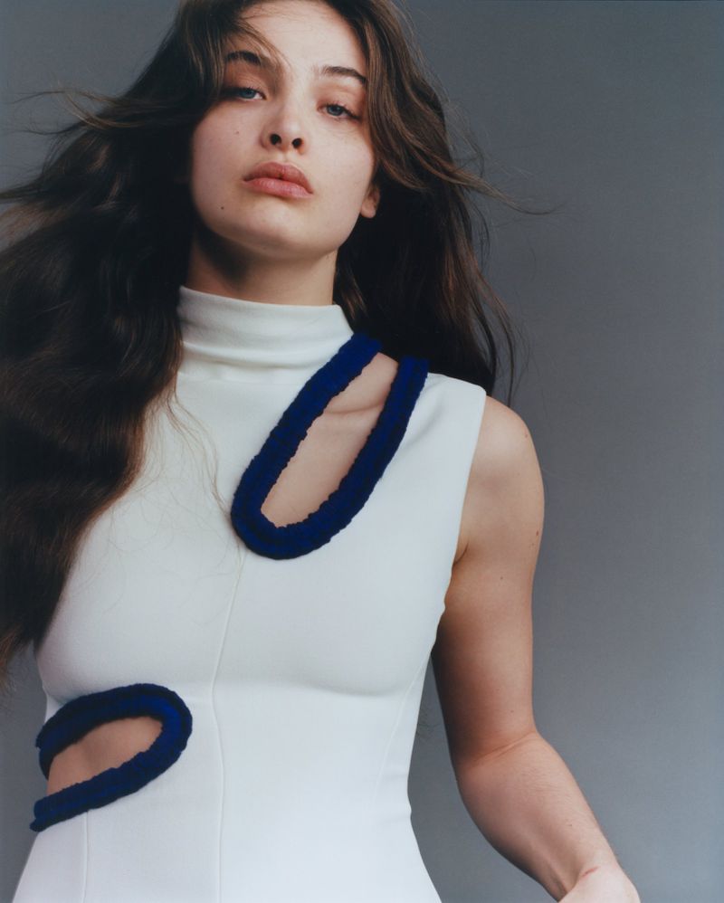 Miss Vogue April 2022 (Vogue France)