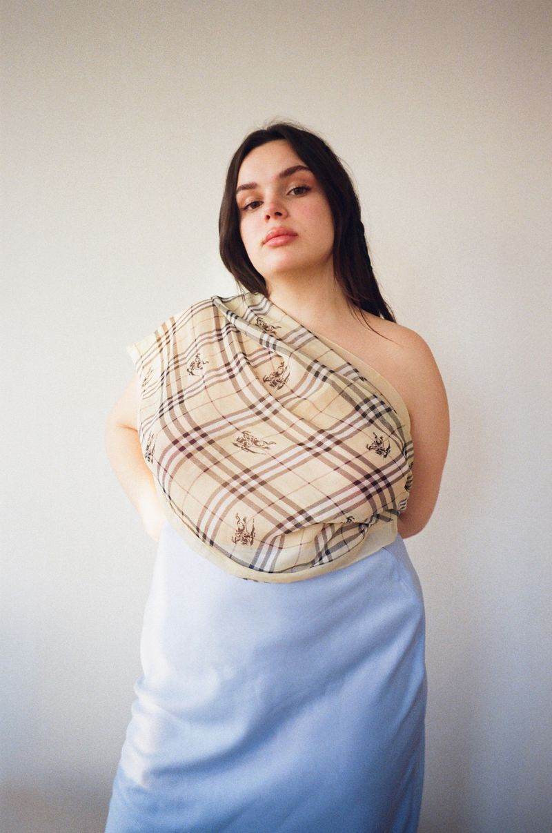 Alicia for ONE Management (Portrait)