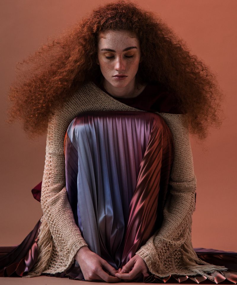 Rose of wind by Alba Rossetti (L'Officiel Baltics)