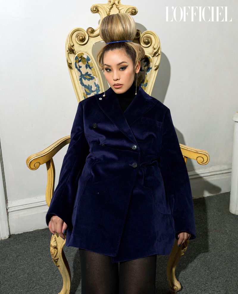 JARRY LEE: BEHOLDING THE RESPLENDENT LUSH (L'Officiel India)