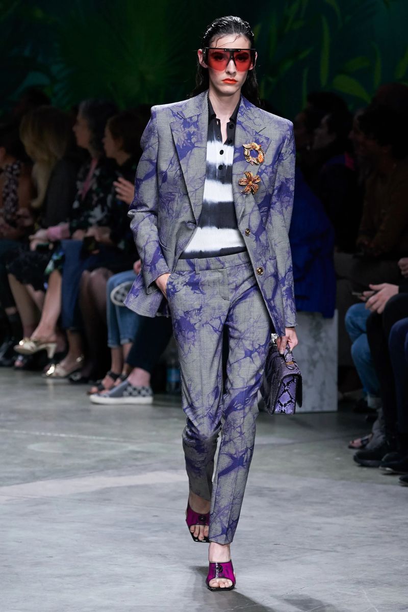 Versace S/S 20 Show (Versace)